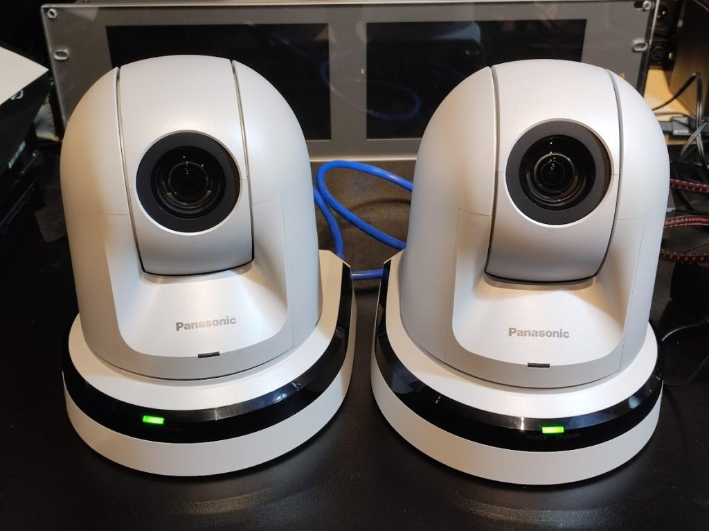 Panasonic PTZカメラ AW-HE75を2台導入しました